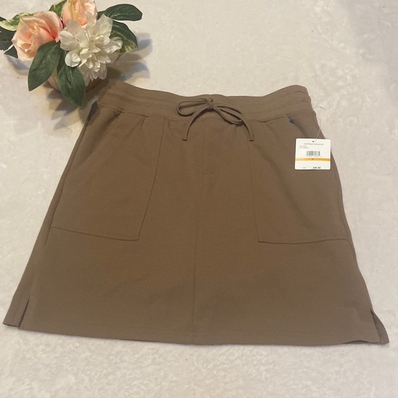 Rafaella | Shorts | Nwt Rafaella Comfort Size S Skort | Poshmark